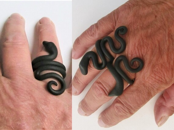 Black snake ring/ flexible polymer clay/ can bend out/ | Etsy