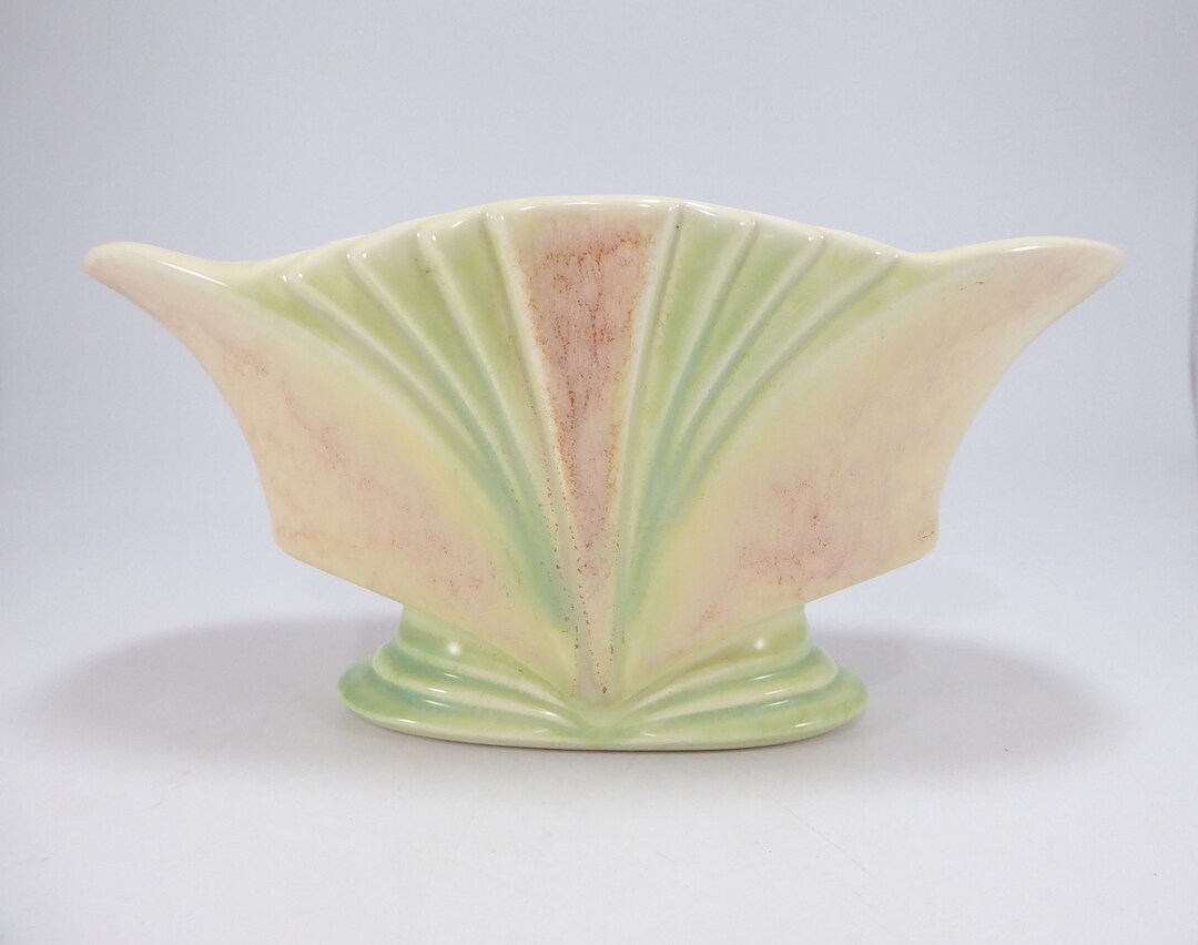 Sylvac 3373 Mantle Vase Art Deco Style Pale Green and Pink - Etsy