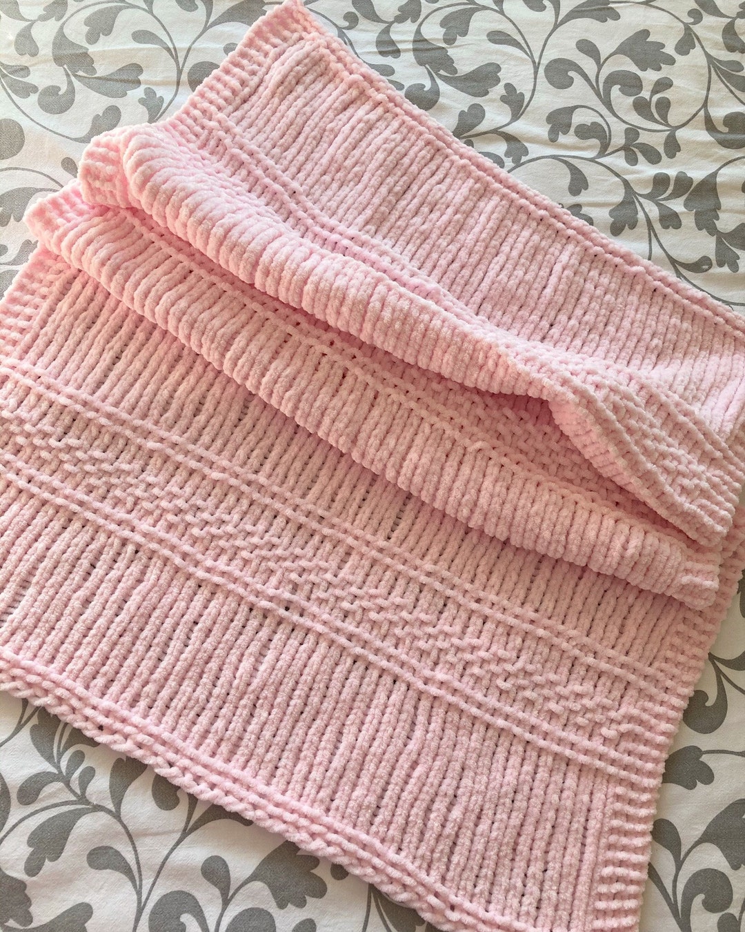 Knitting Pattern ~ Lightweight Chunky Baby Blanket ~ Easy Design ...