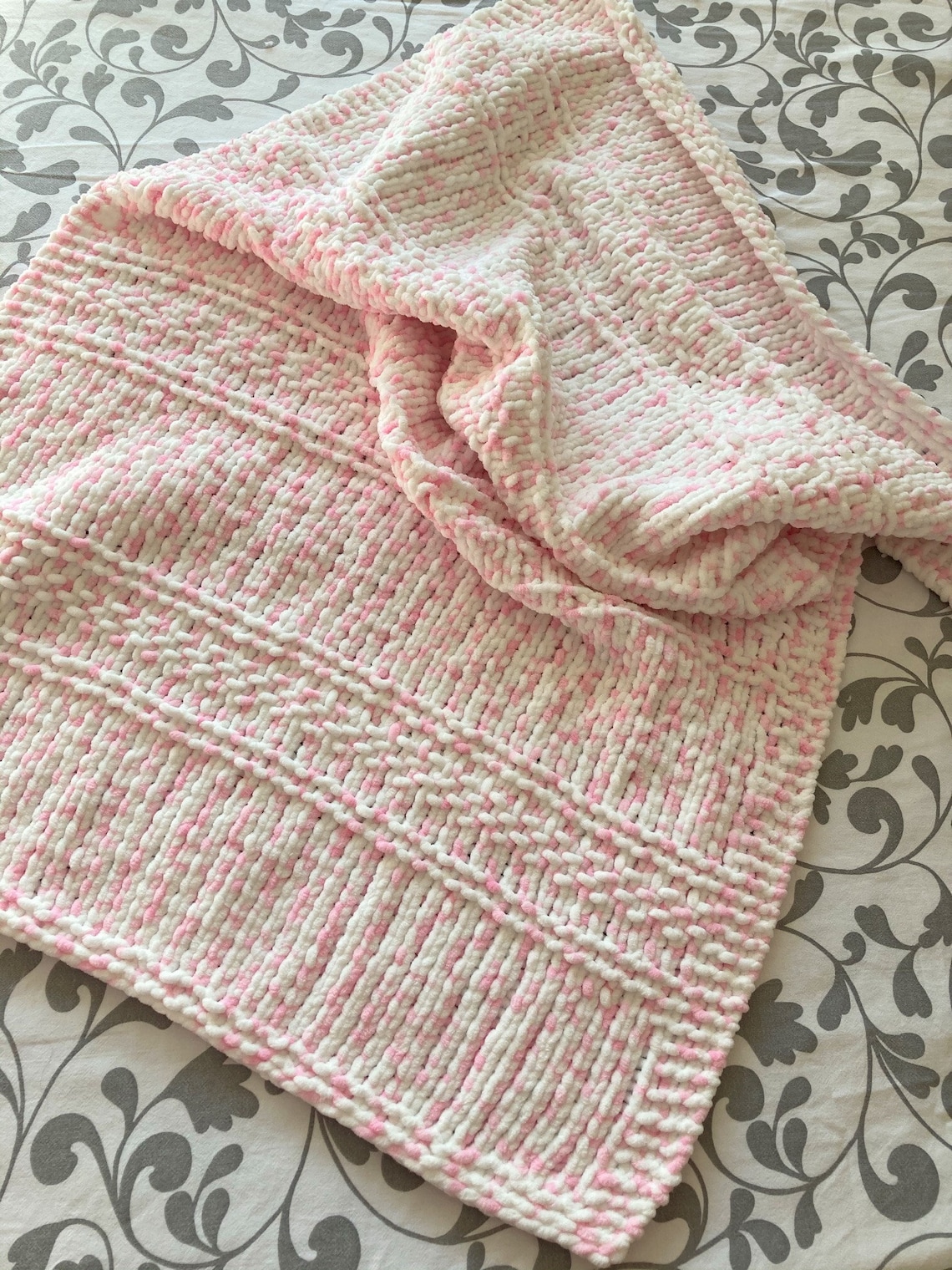 Knitting Pattern ~ Lightweight Chunky Baby Blanket ~ Easy Design ...