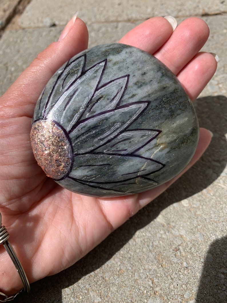 Garden Stone, Flower Art, Inspirational Stones, Garden Decor - Etsy