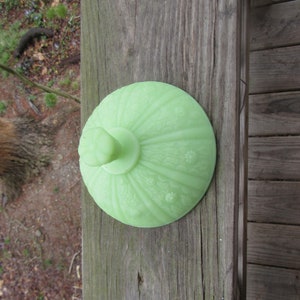 FENTON LIME GREEN Satin Custard Glass Candy Dish/compote With Lid - Etsy