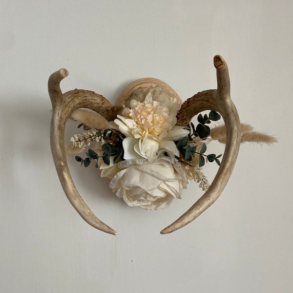 Antlers and Flowers - Etsy