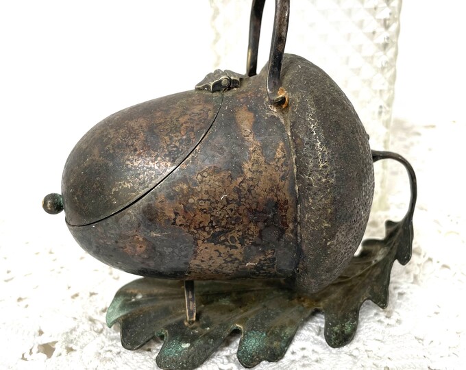 Metal Acorn Box With Lid Rare Antique Vintage Tarnished Silver Plated ...