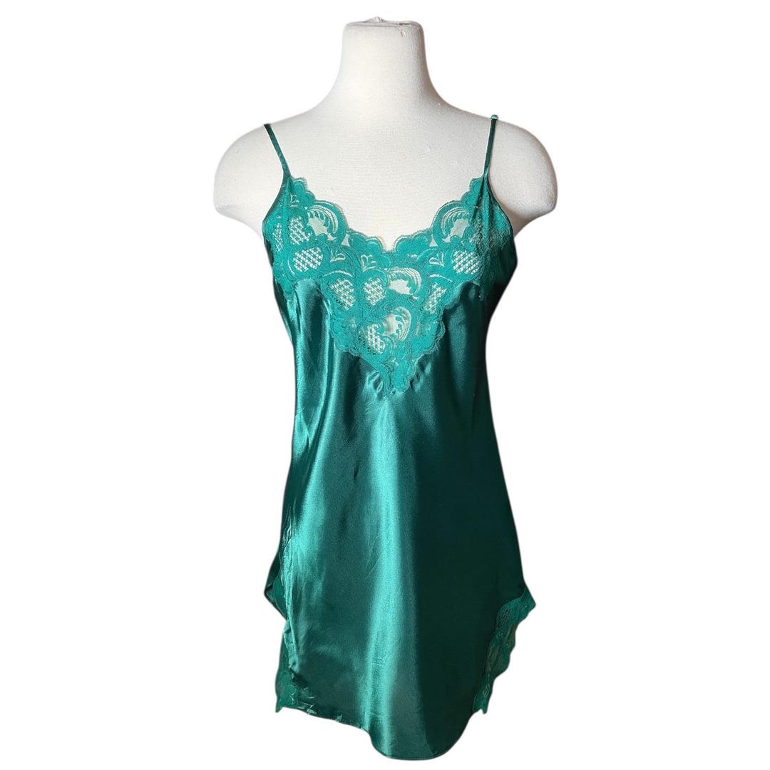 Vintage Y2K Victoria’s Secret Gold Label Polyester Lace Trim Green Cami ...