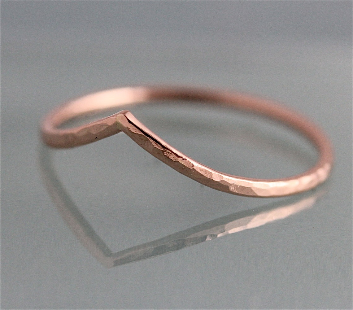 Chevron Wave 14k SOLID Rose Gold Wedding V Ring Hammered | Etsy
