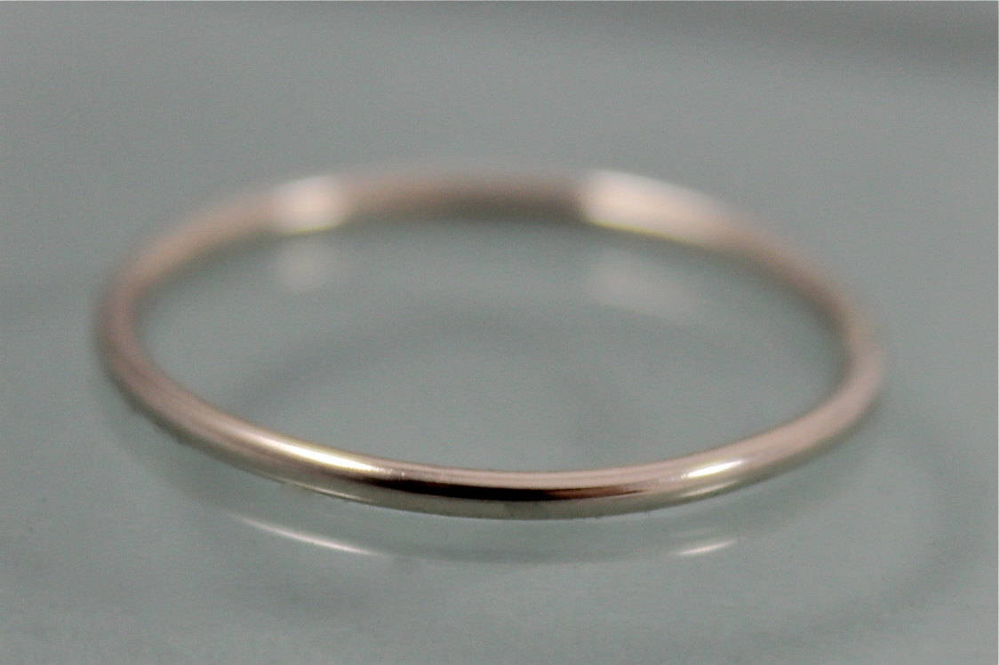 18k SOLID White Gold Thin Stacking Band Ring Smooth 1mm Shiny | Etsy