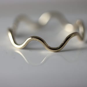 Wavy Ring Solid 14k Gold Ring 1mm Yellow or Rose Thin Wave Ring ...