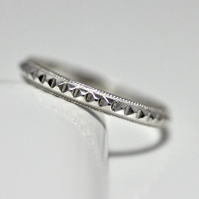 Silver Pyramid Ring - Etsy