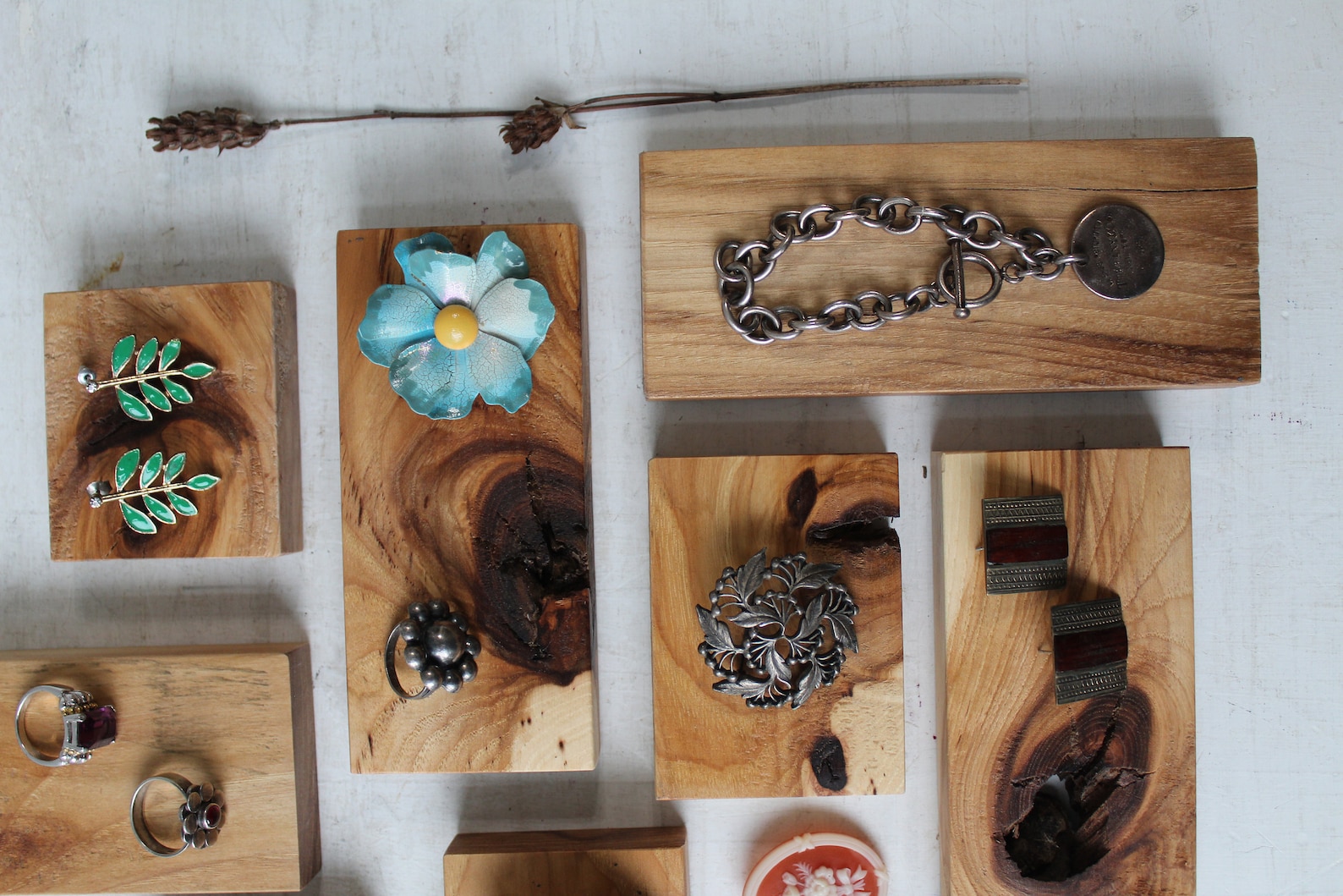10 Natural Jewelry Display Boards - Necklace Bracelet Ring Display ...