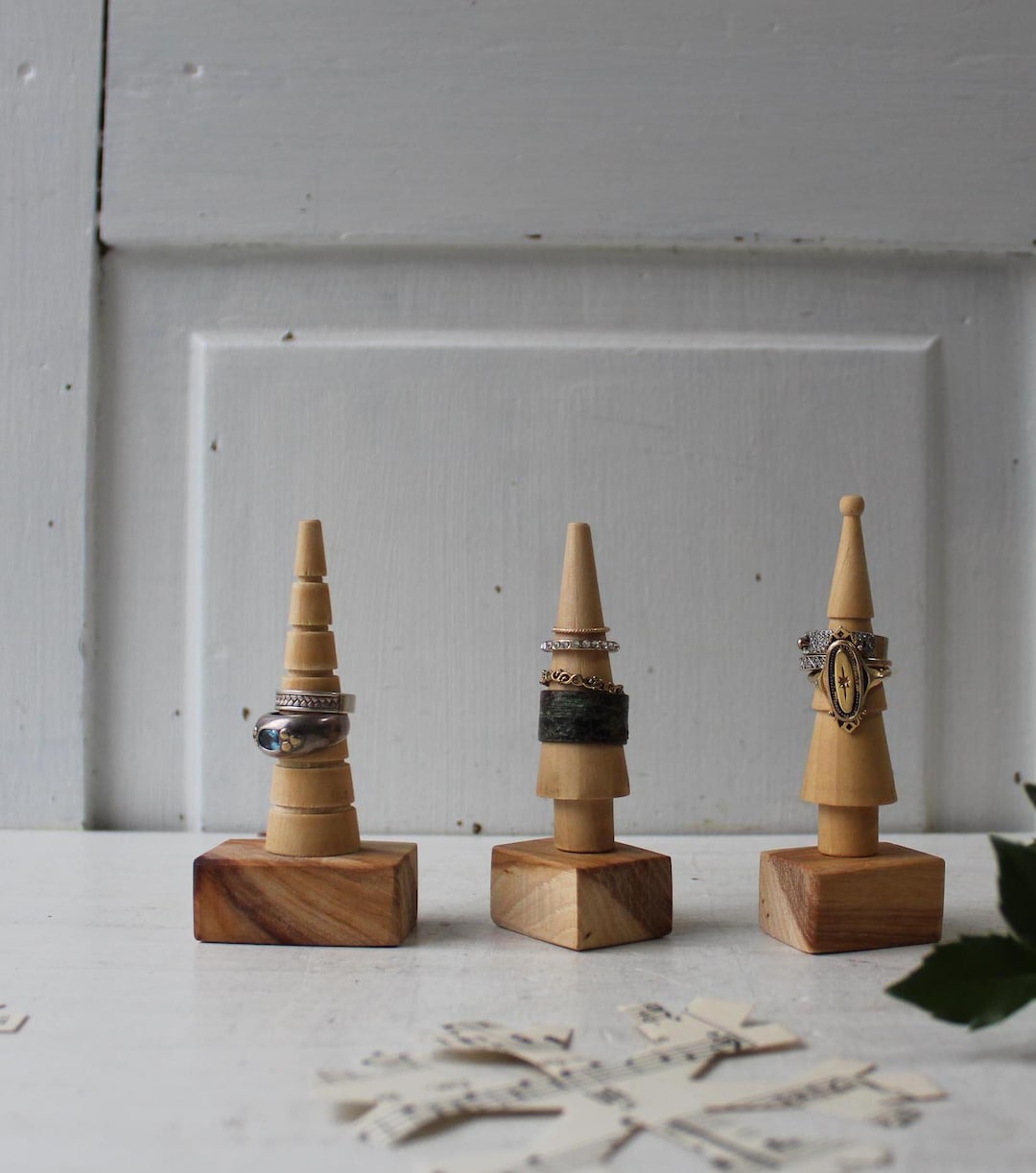 ONE Tree Ring Holder Display - Natural Holiday Jewelry Display - Gift ...