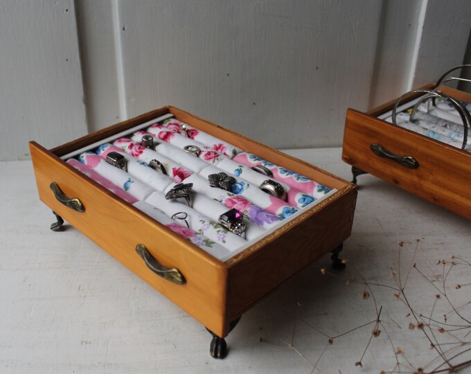 ONE Ring and Bangle Bracelet Display Box - Vintage Cedar Drawer W ...