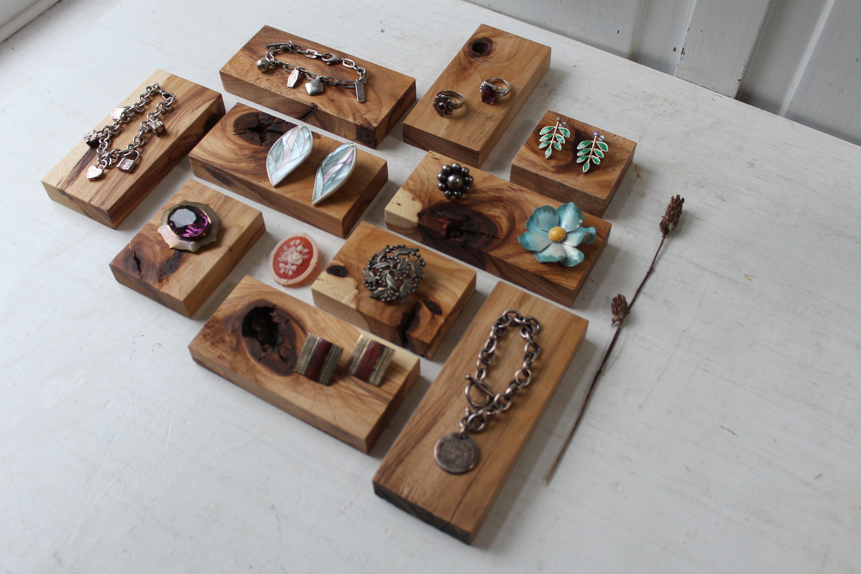 10 Natural Jewelry Display Boards - Necklace Bracelet Ring Display ...