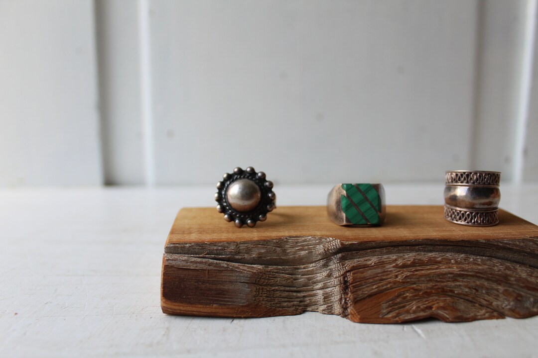 ONE Live Edge Jewelry Display Boards - Flat Ring Bracelet Necklace ...