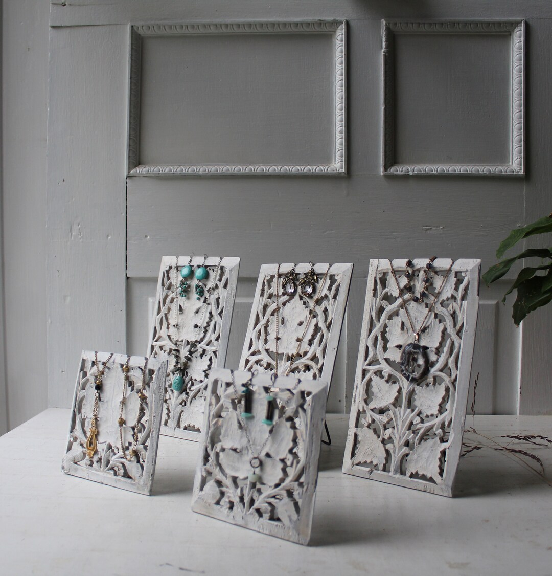 ONE Carved Wood Necklace Display - White - Collapsible Carved Wood ...