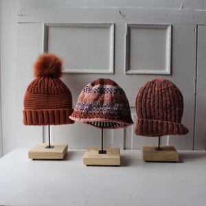 ONE Adult Size Knit Hat Display - Salvaged Wood - Retail Craft Fair ...