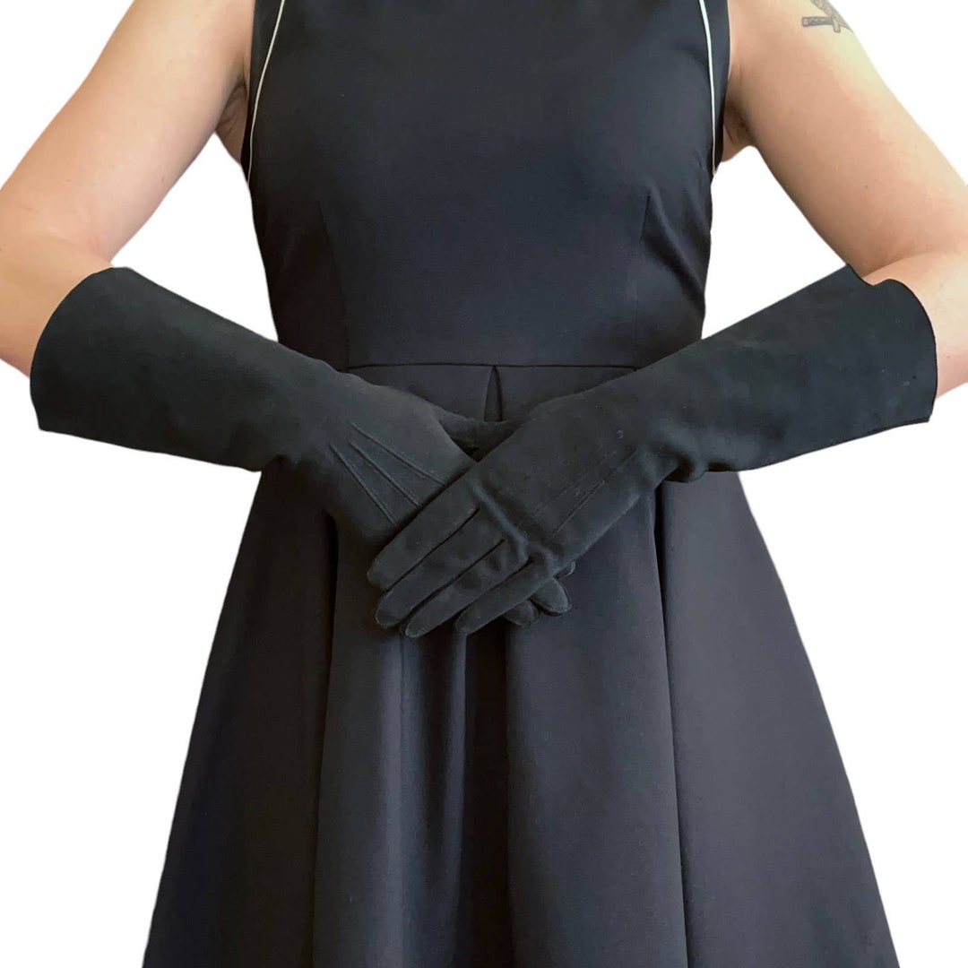 Vintage Crescendoe Black Leather-tailored Forearm-length Gauntlet ...