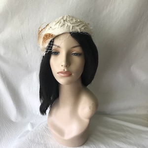 Ivory Felt Wool Vintage Style 1950s-1960s Church Half Hat, Ivory ...
