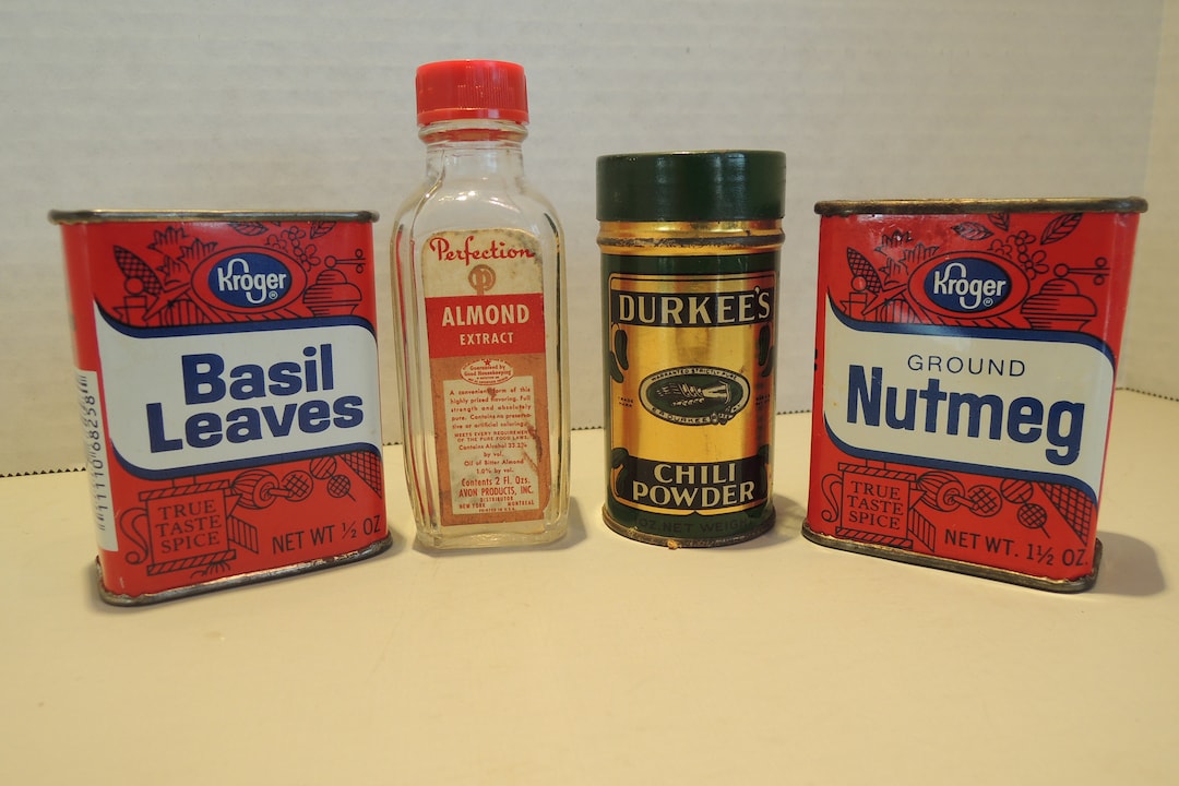 Kroger Basil N Nutmeg Tins, Almond Extract Bottle, Durkees Chili Powder ...