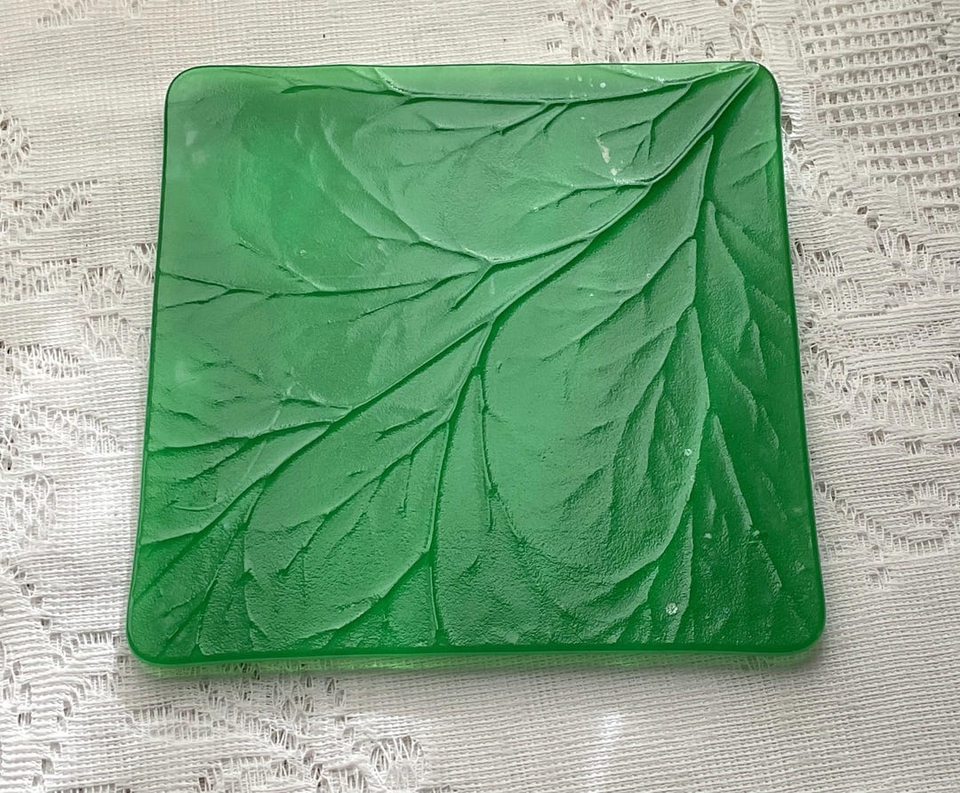 Fused Glass Trivet, Leaf Textured Art Glass Trivet, Forest Green Leaf ...