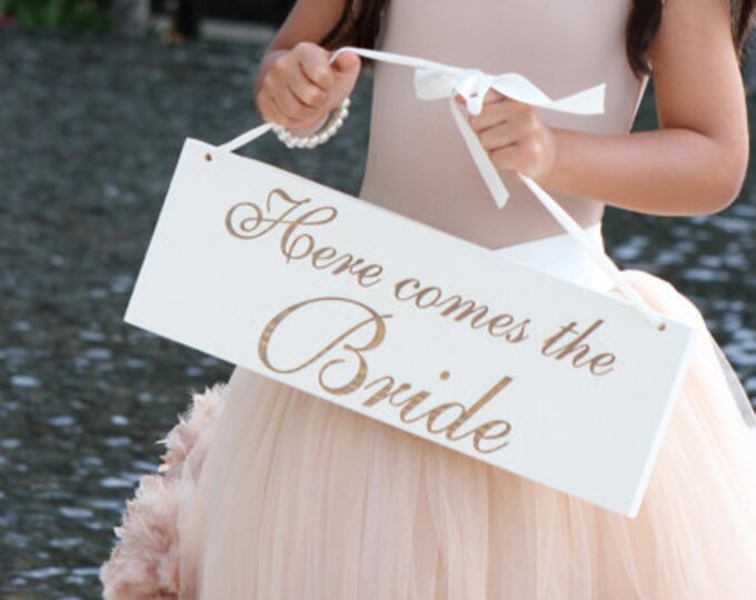 Here Comes the Bride Sign, Ringer Bearer, Flower Girl - Don't Worry ...