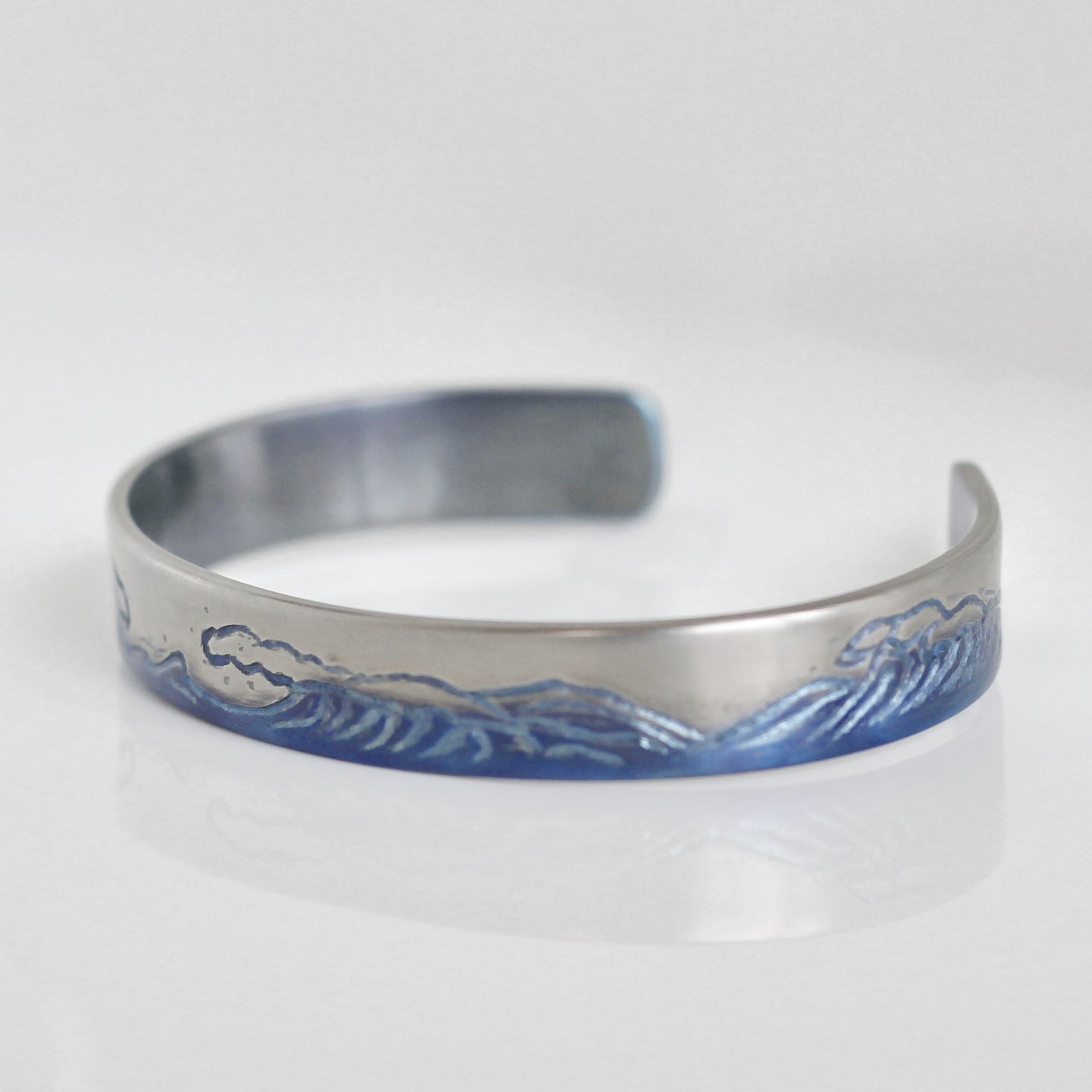 Titanium Cuff Bracelet anodized Handmade Engraving Ocean - Etsy