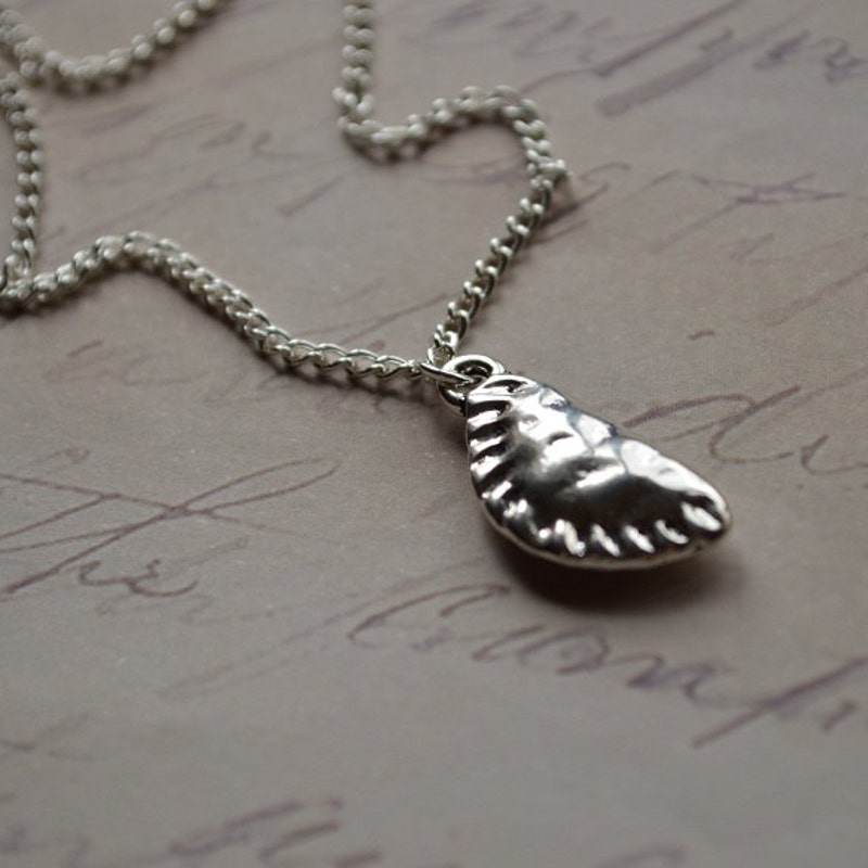 Baking Necklace - Etsy