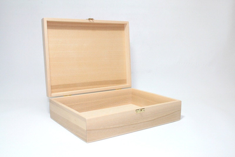 Wooden Gift Box / Ash Wood Keepsake Box / Handmade Gift Box | Etsy