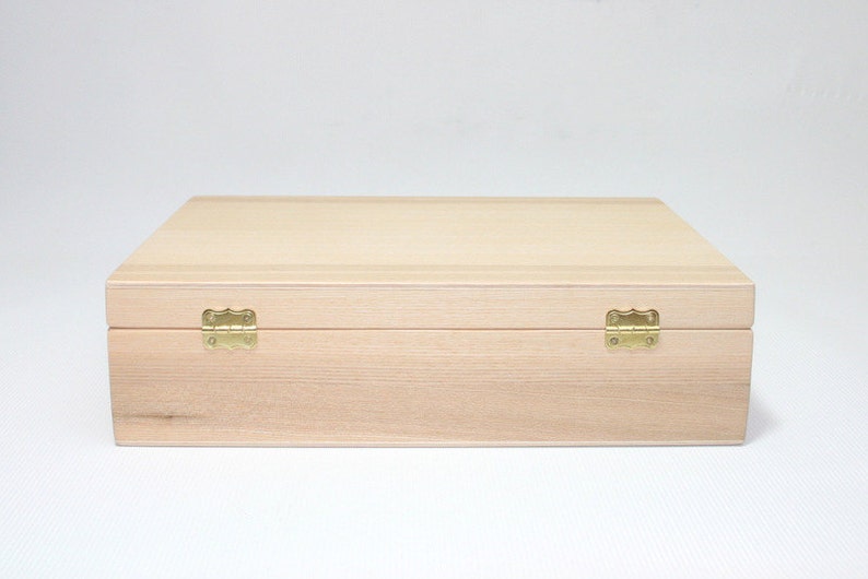 Wooden Gift Box / Ash Wood Keepsake Box / Handmade Gift Box - Etsy
