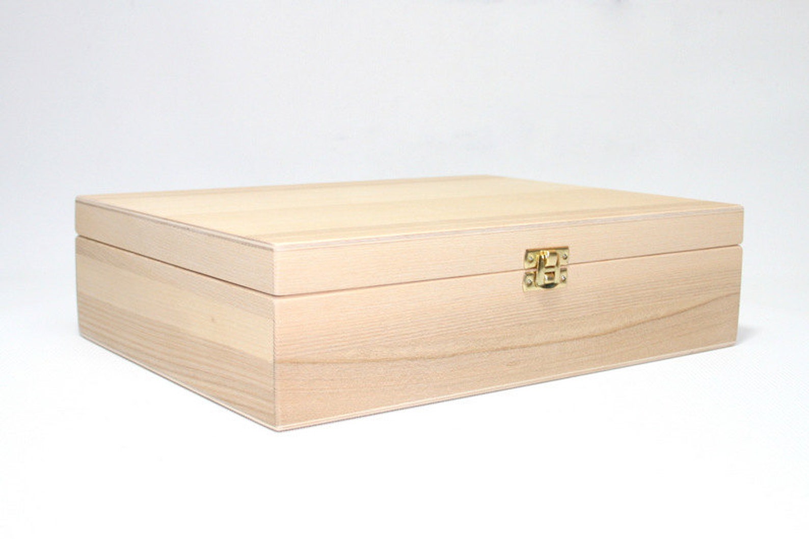 Wooden Gift Box / Ash Wood Keepsake Box / Handmade Gift Box - Etsy