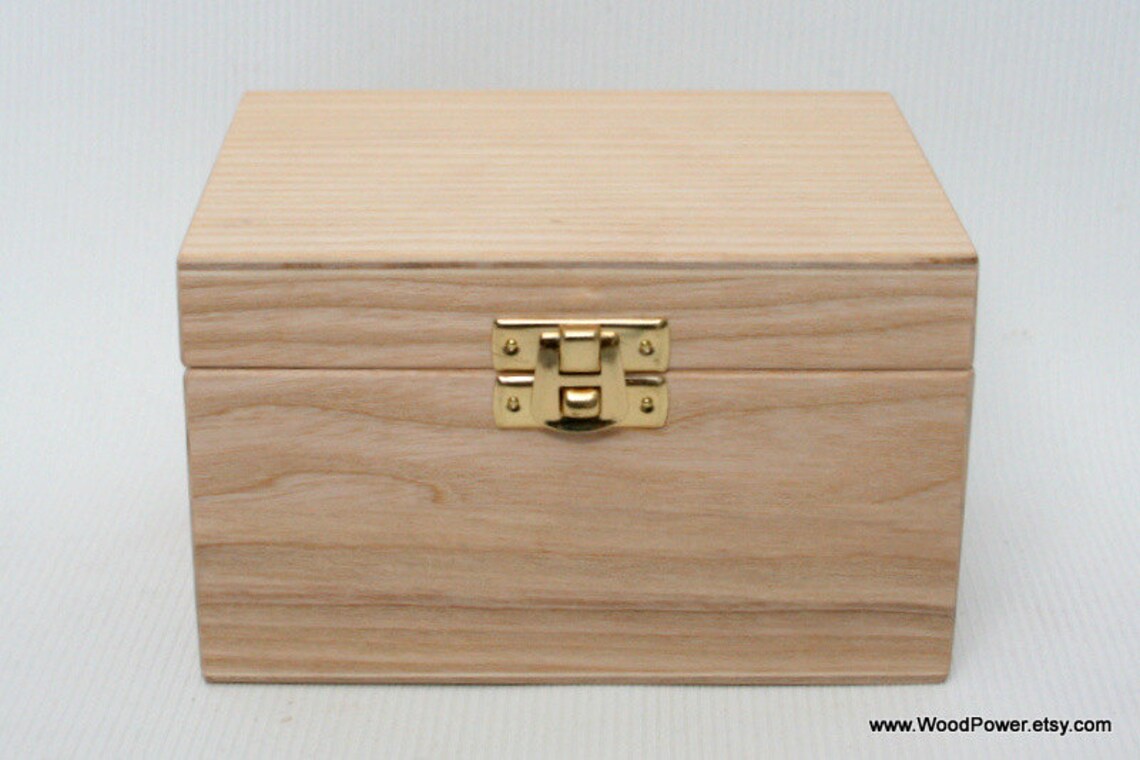 Wooden Gift Box / Wooden Keepsake Box / Ash Wood Box / Small - Etsy