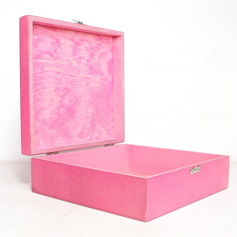 Hot Pink Gift Box - 60+ Gift Ideas for 2024