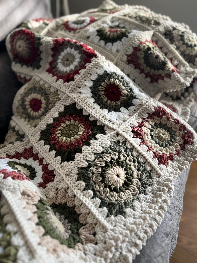 Sun Burst Granny Square Blanket in Christmas Muted Tones - Etsy