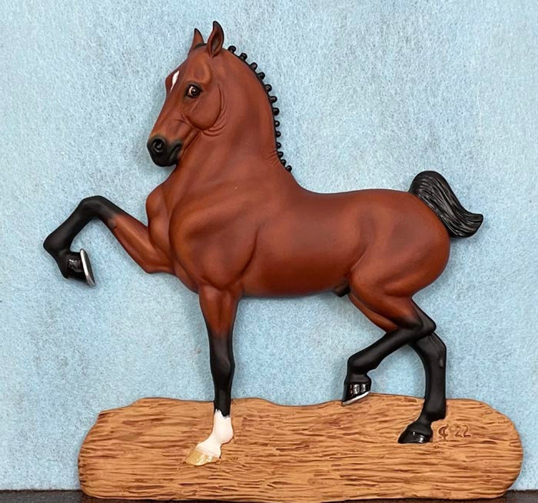 Full-body Bas Sculpture valedictorian by Chris - Etsy