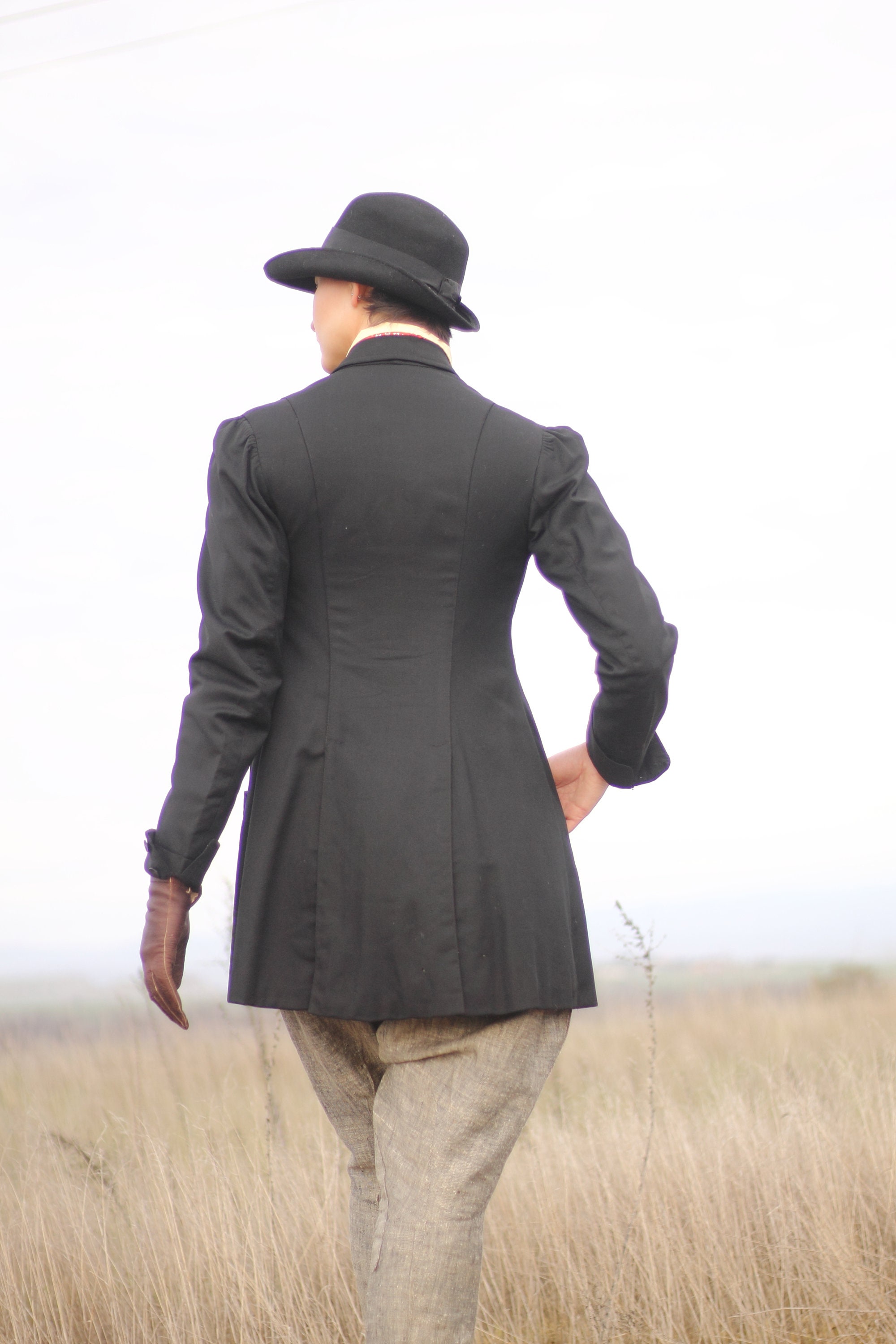 LAYAWAY Fine 1910s early 1920s riding habit, equestrian suit with ...