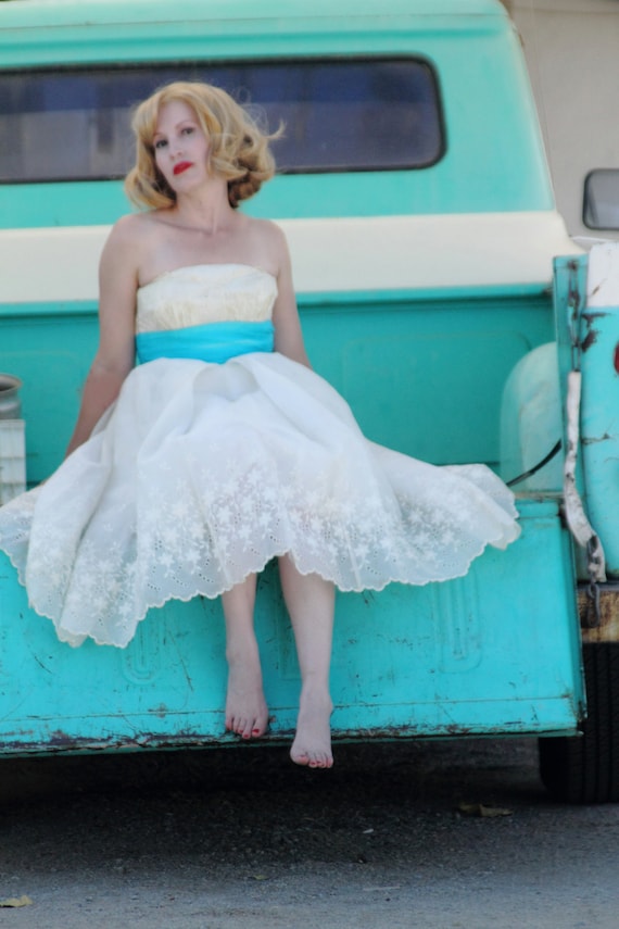 Beautiful 1950s strapless party - Gem