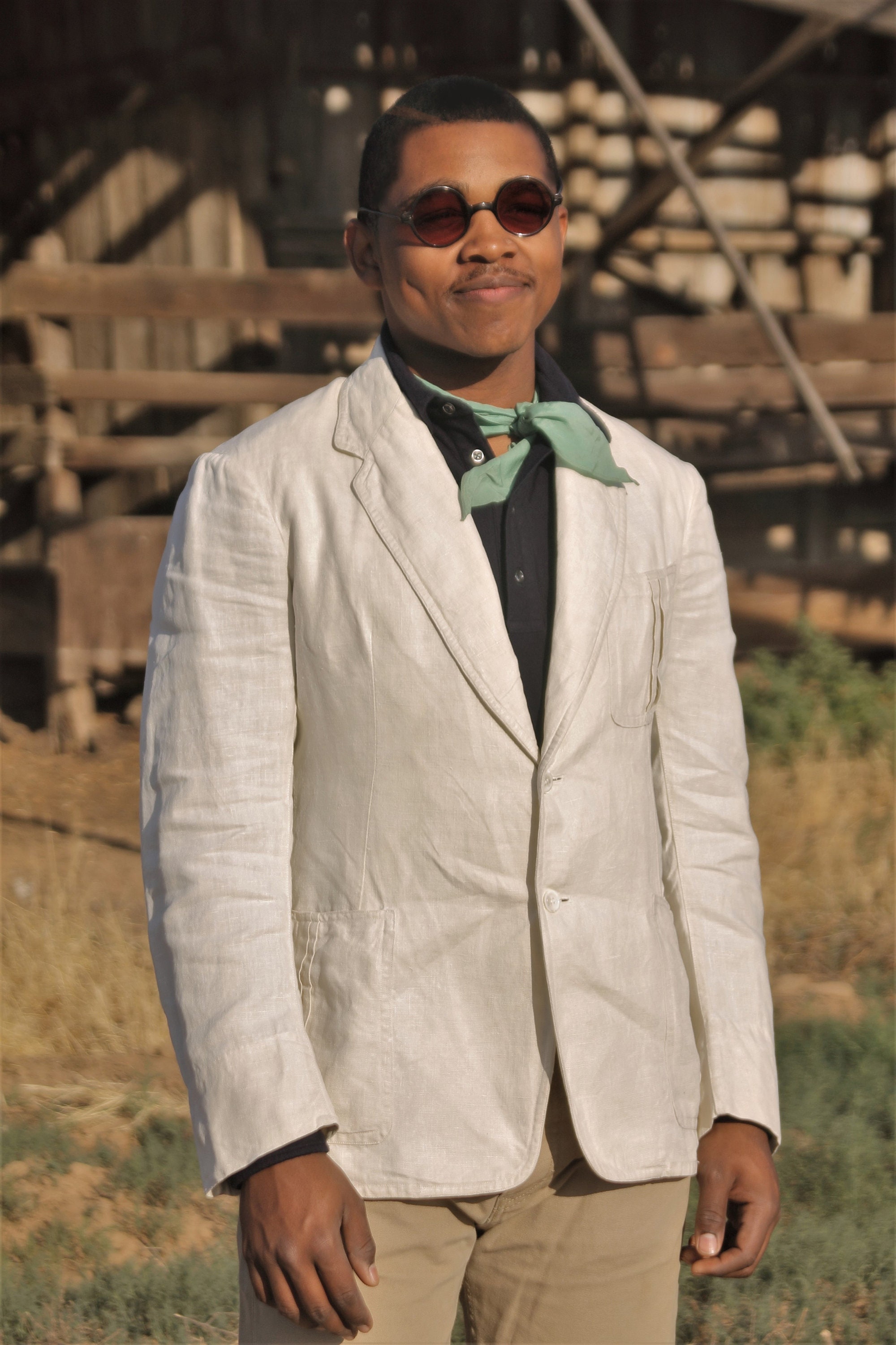 1930s white linen belted back sportscoat, patch pockets with pleats ...