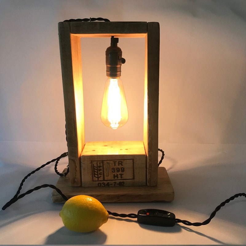 Pallet Lamp - Etsy UK