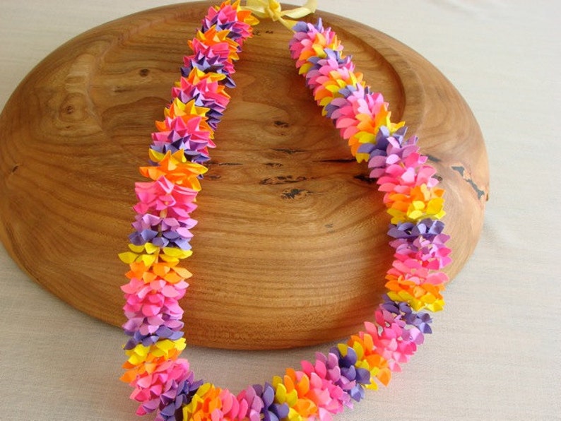 Afternoon Delight - Paper Flower Celebration Birthday Lei - Etsy