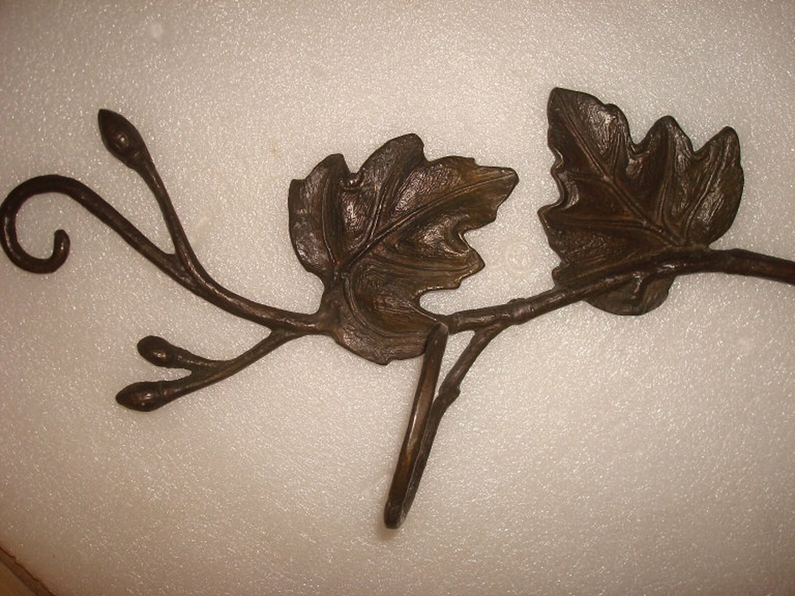 Vintage Heavy Bronze / Wrought Iron Vine With Leaves Wall - Etsy