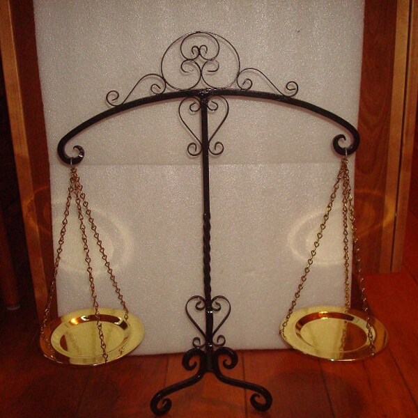 Vintage Metal Scale - Etsy