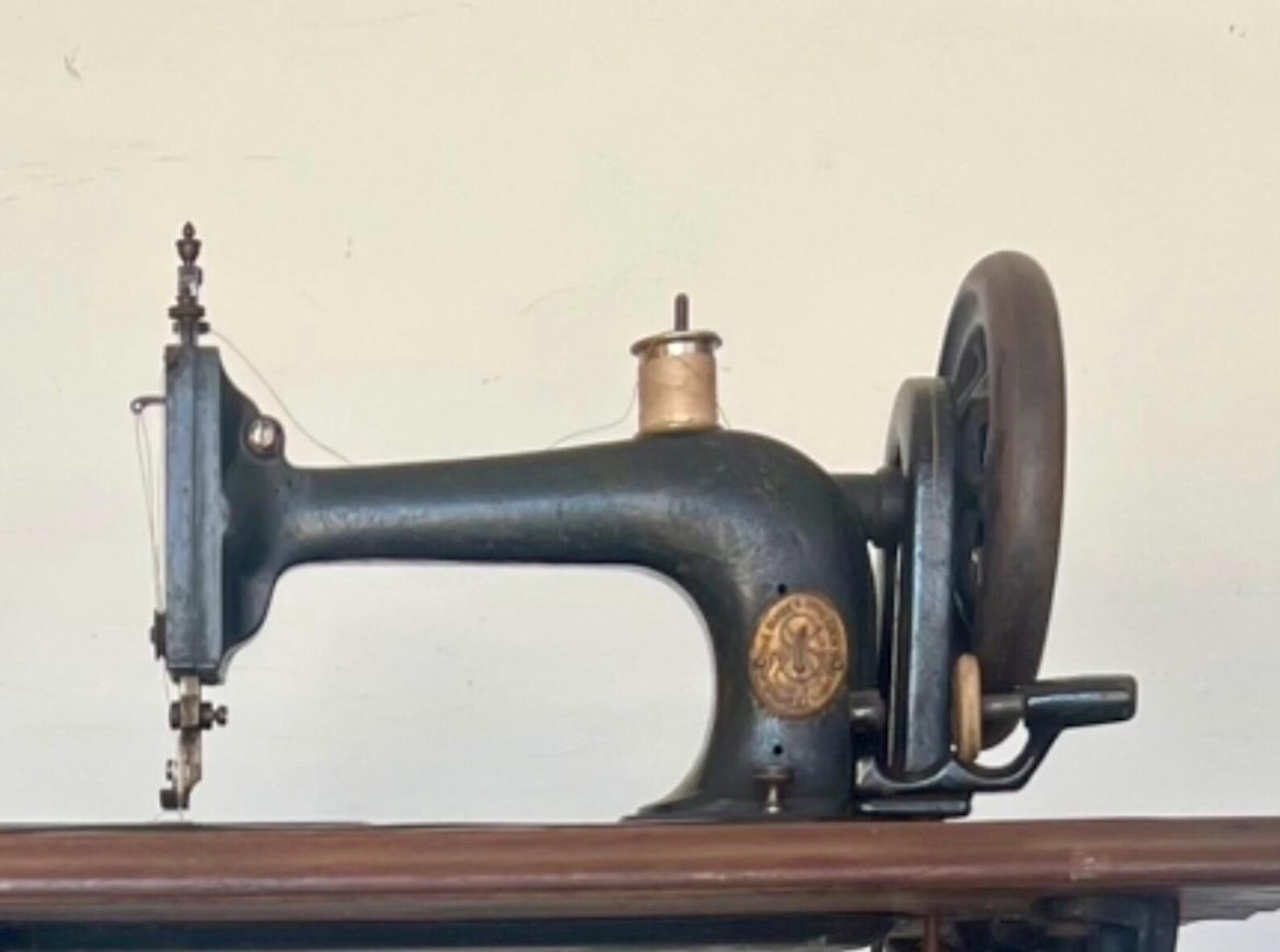 Antique Singer Sewing Machine: 1881 Model 12, Cast Iron Base - Etsy