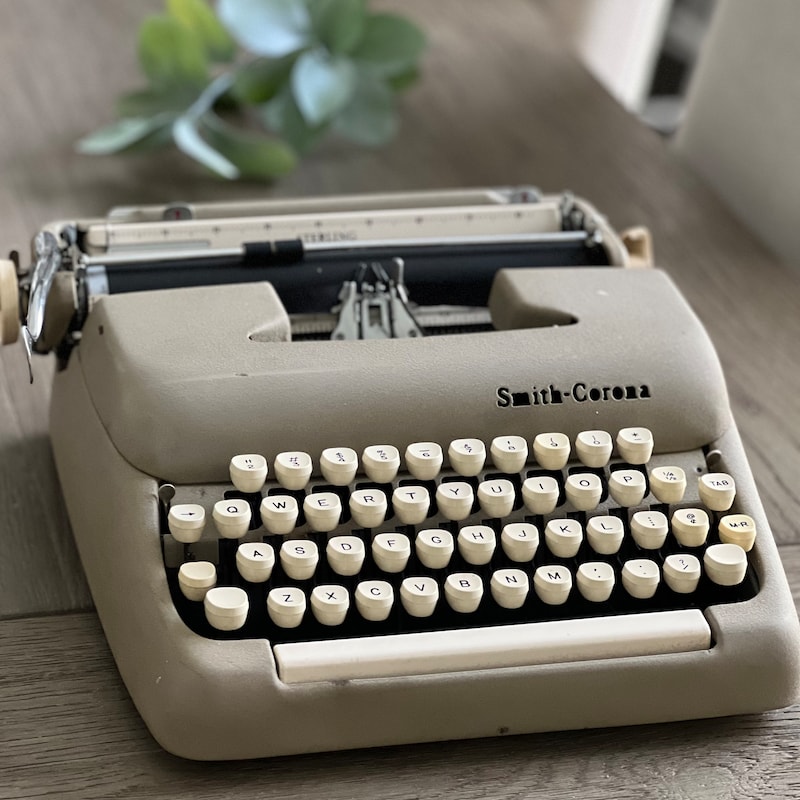 Working Typewriter - Etsy