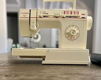 Vintage Singer Merritt Germany Made 1802 Sewing Machine Model Heavy ...