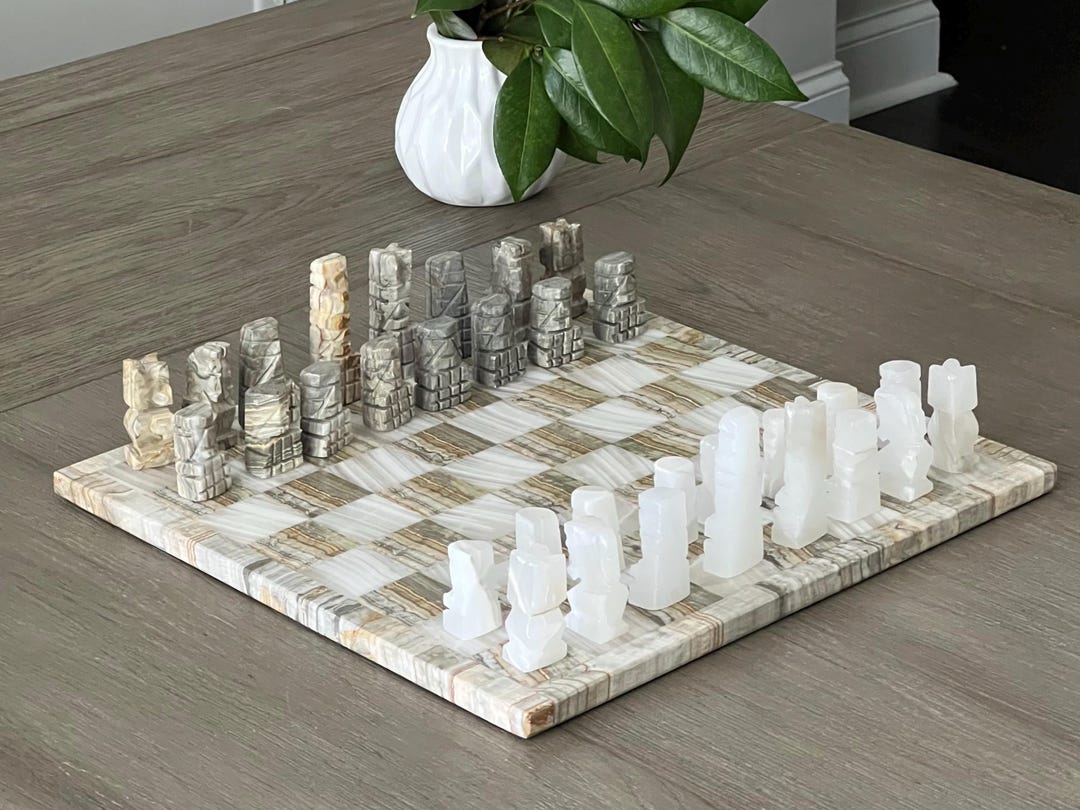 Vintage Onyx & Marble 14” Chess Set Mexican Aztec Hand Carved Chess ...