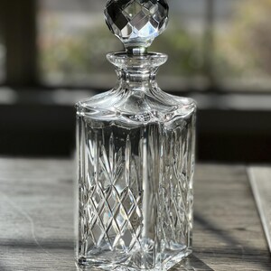 Crystal Decanter Diamond Pattern Heavy Square Decanter Collectible ...