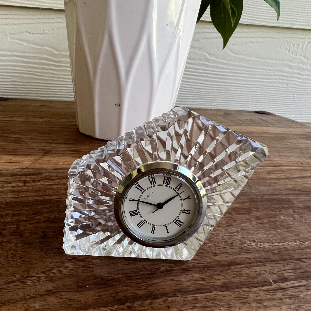 Unique Crystal Clock Petite 2.5” Tall Pentagon Tabletop Desk Mantel ...