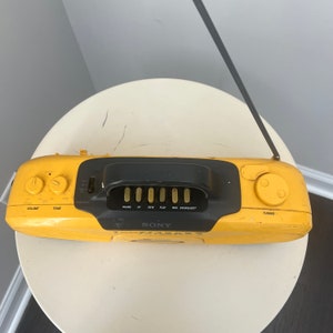 Vintage Cassette Player Sony Sports Water Resistant Model CFS- 902 FM ...