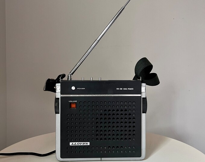 Vtg Lloyd's Radio FM AM Dual Power Portable Heavy Duty Transistor Radio ...