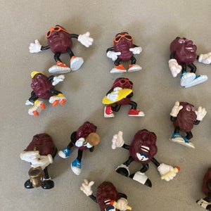 Vintage California 1980s Raisin Figurines Lot of 18 Collectible ...